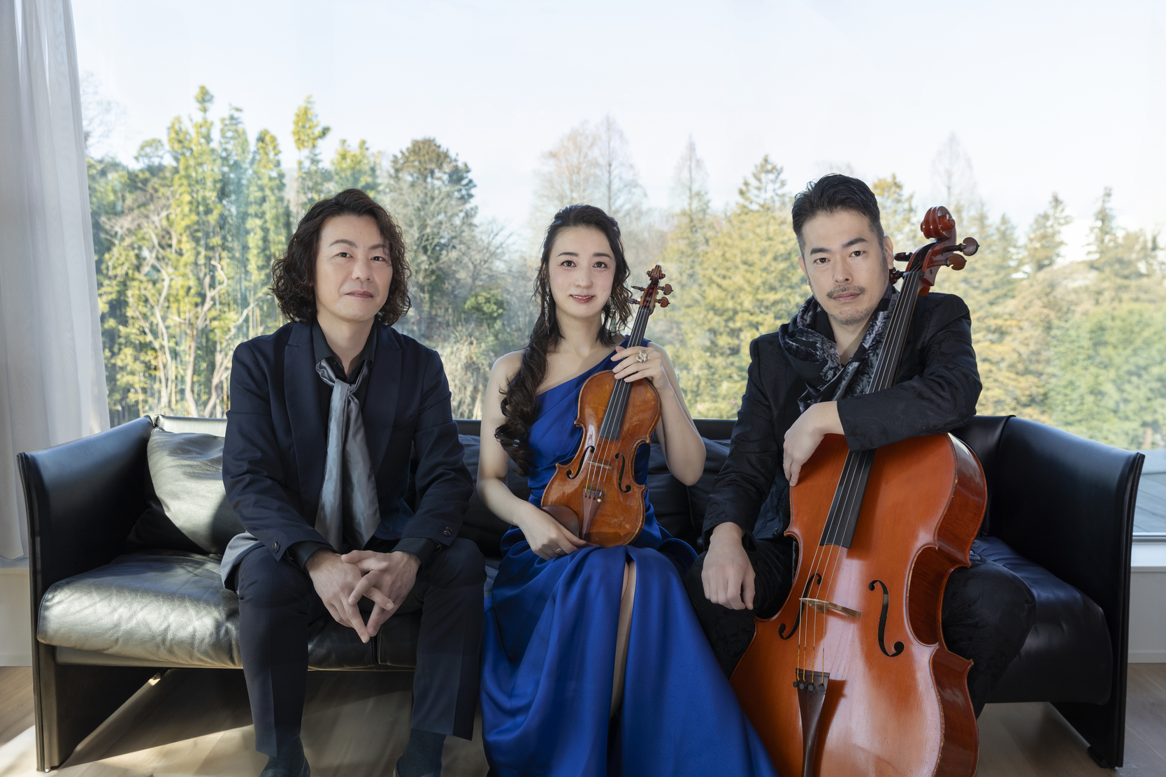 ヴァイオリニスト牧山純子、ジャズ × クラシックの挑戦はより深く鮮やかに――新作『Classical Trio 2』を語る | Mikiki ...