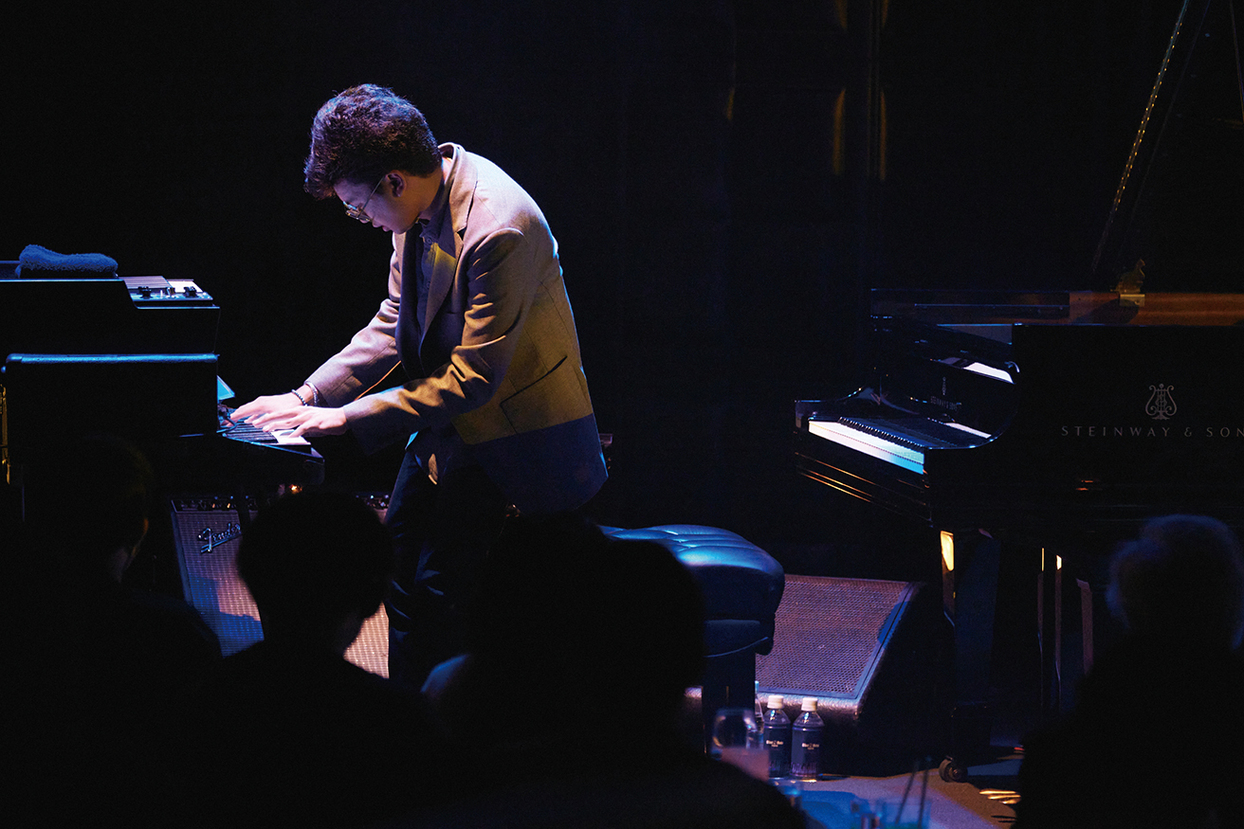 ジョーイ・アレキサンダー（Joey Alexander）、パンデミック後の新たな世界へ羽ばたく――来日果たした本人が新トリオ&次作について語る ...