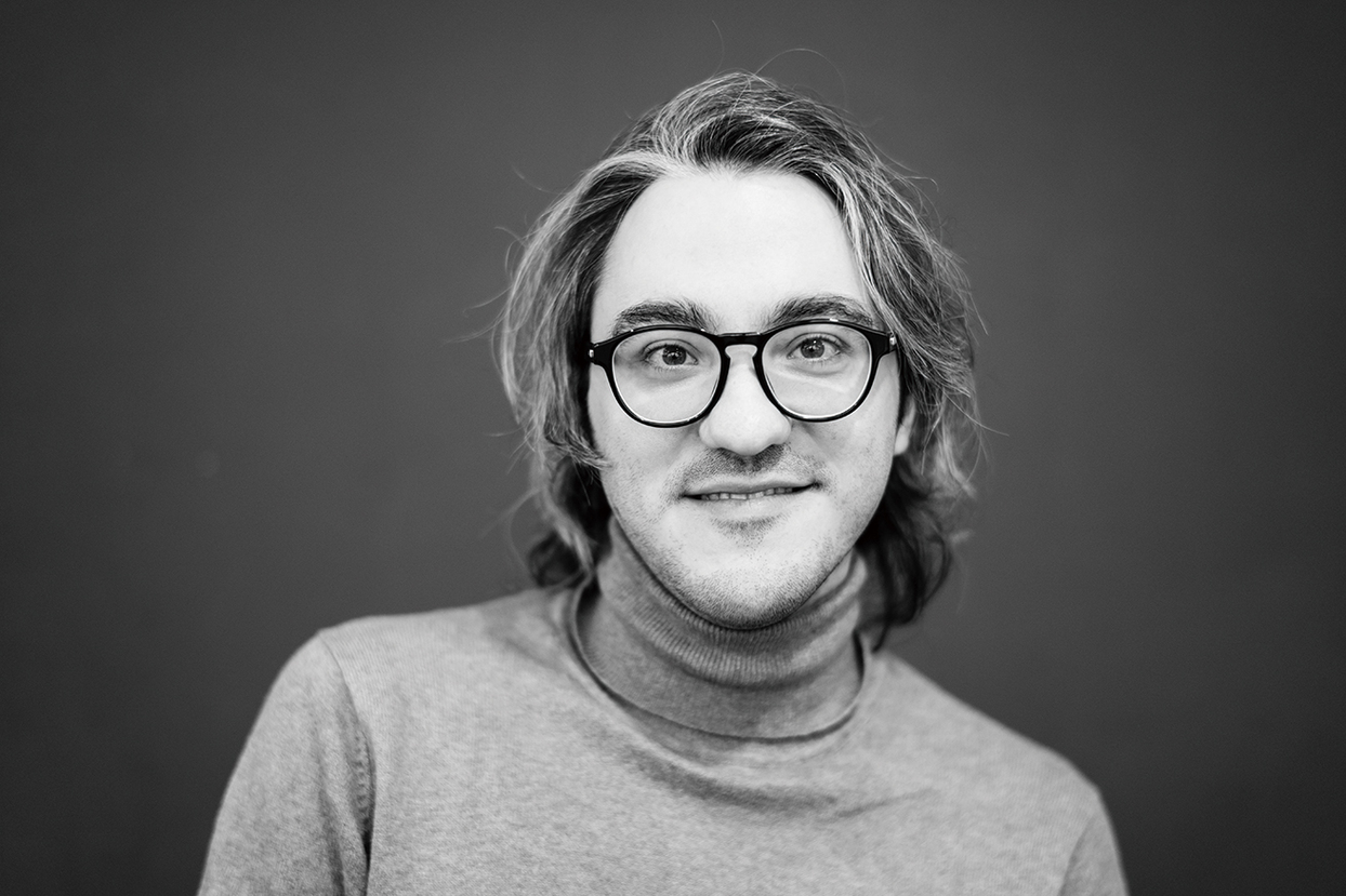 アレクサンダー・ガジェヴ（Alexander Gadjiev）、シドニー国際優勝とショパン国際2位に輝いた若手ピアニストがデッカからデビュー ...